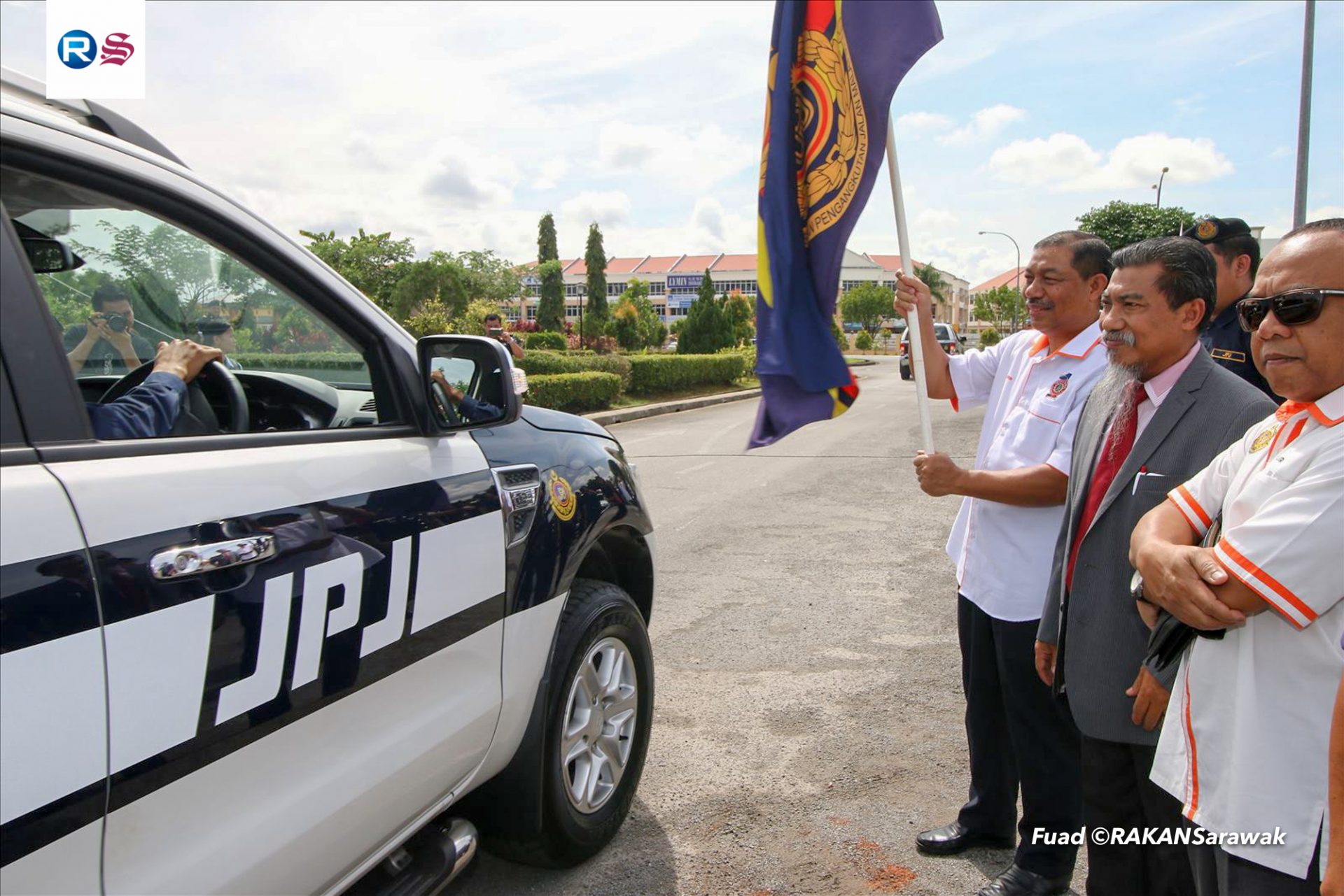 Majlis Penyerahan Kenderaan Penguatkuasa JPJ Negeri Sarawak - RAKAN Sarawak