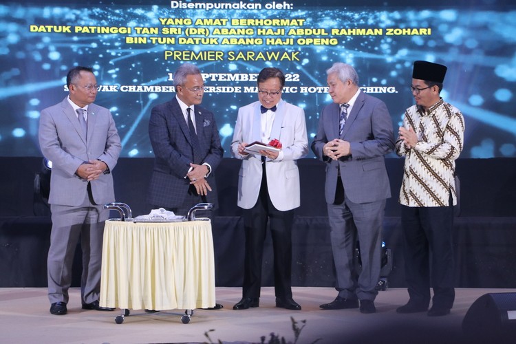 HIITS Hasilkan 178 Projek KIK - RAKAN Sarawak