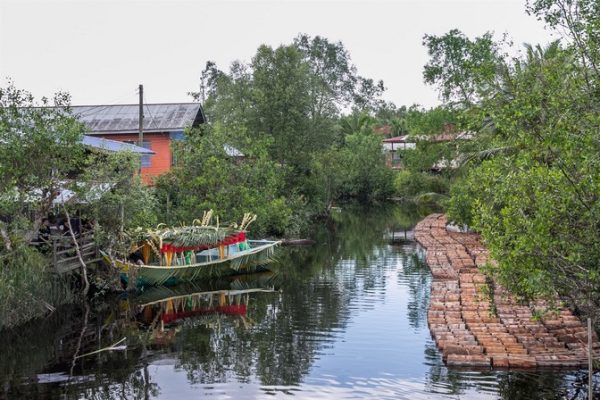 Batik Linut: Harnessing the Fruit of Craft Innovation | RAKAN Sarawak